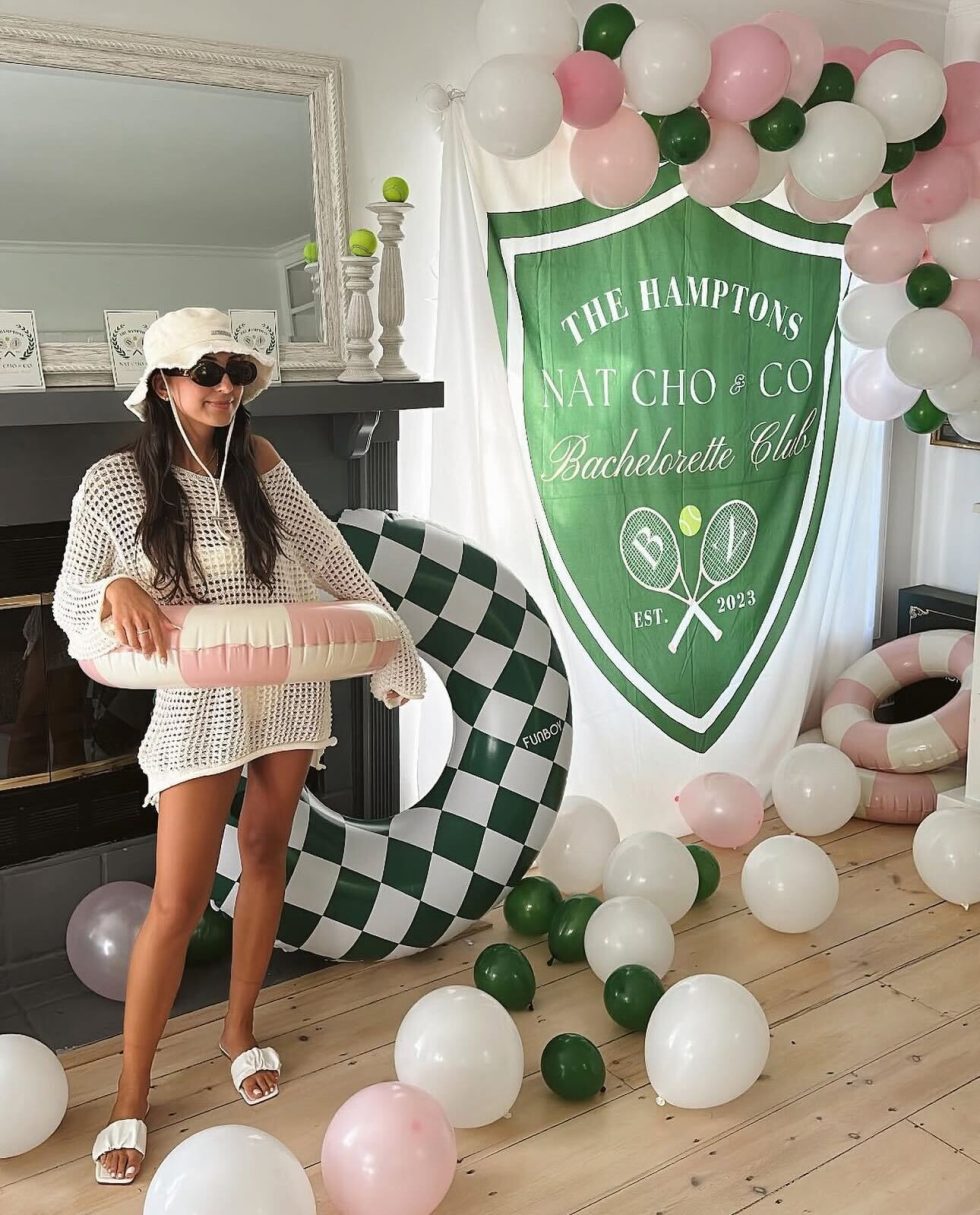 How to Throw the Perfect June Bachelorette Party: Themes & Tips - Pearl ...