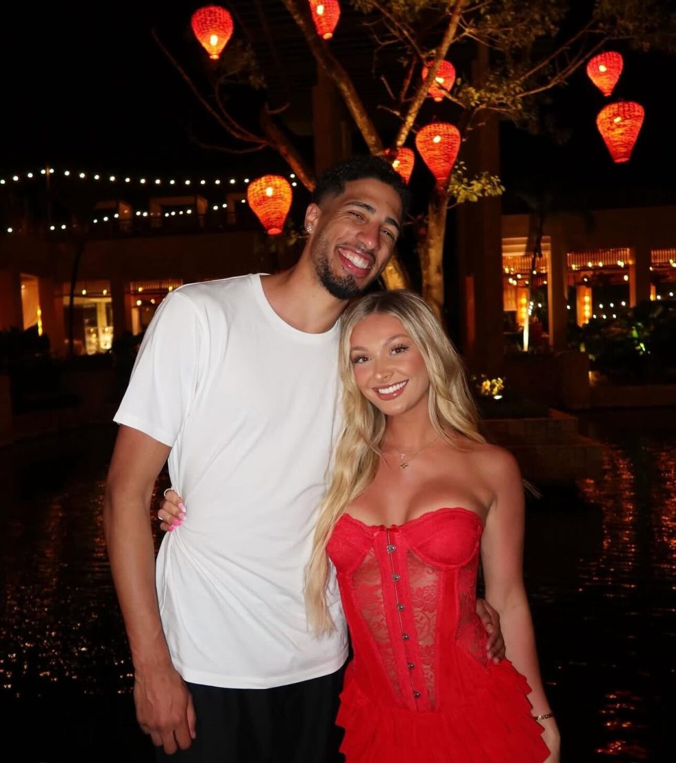 Slam Dunk: The NBA’s Cutest Couples - Pearl by David's